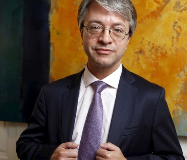 Portraits de polytechniciens Xtraordinaires #47 – Le fan club de DallAX